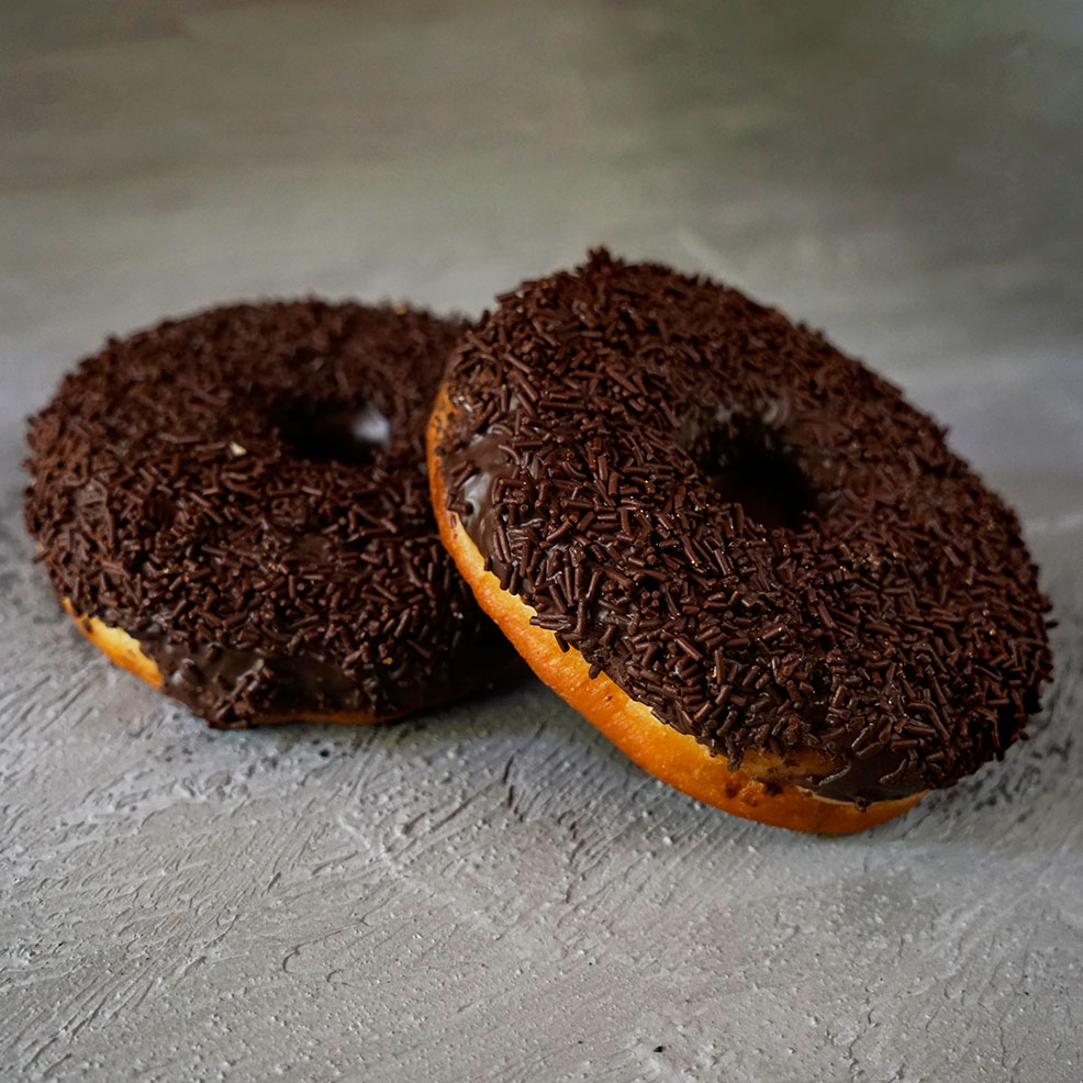 chocolate-doughnut-meses - SEVEN GRAIN CAKES